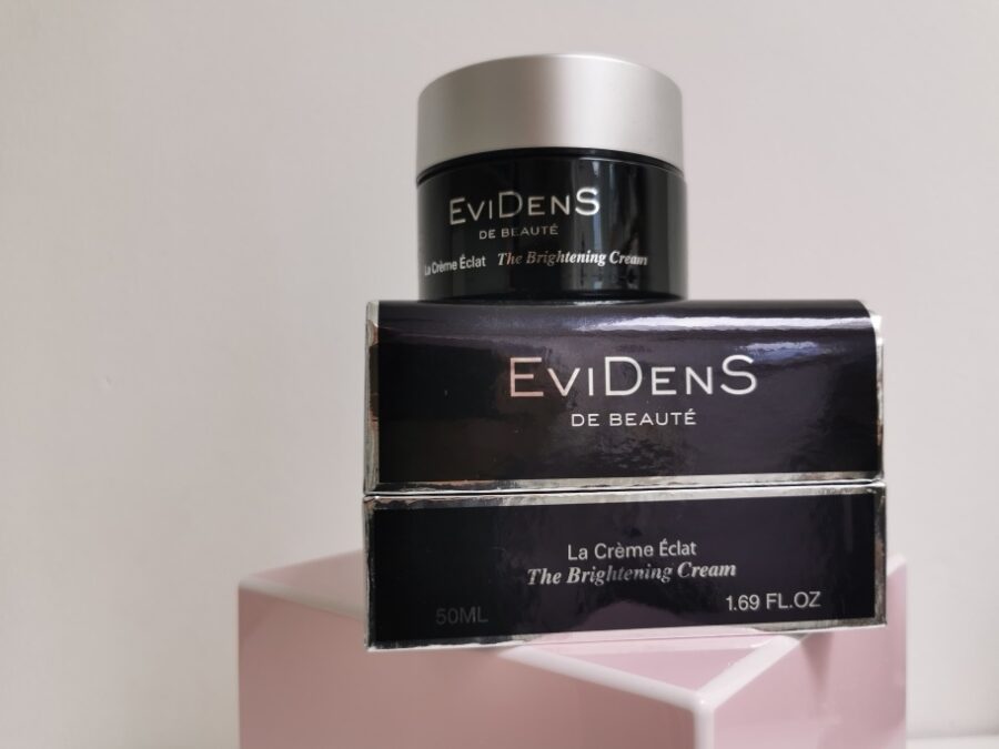 EviDenS de Beaute luxury facial at Harrods - Gentlemans Butler